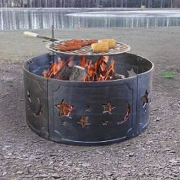Landmann Big Sky Moon & Stars Cast Iron Fire Ring | Landmann 28325